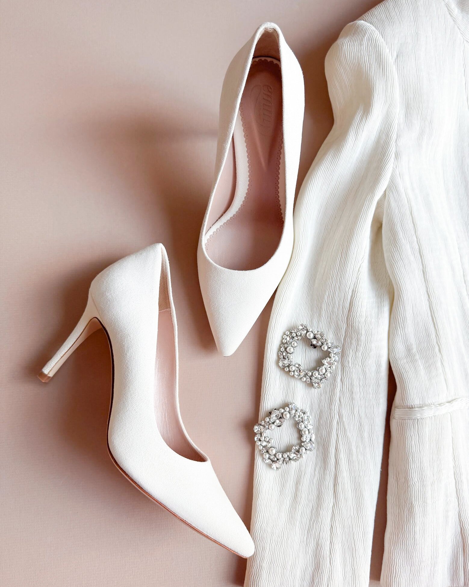 simple white pumps