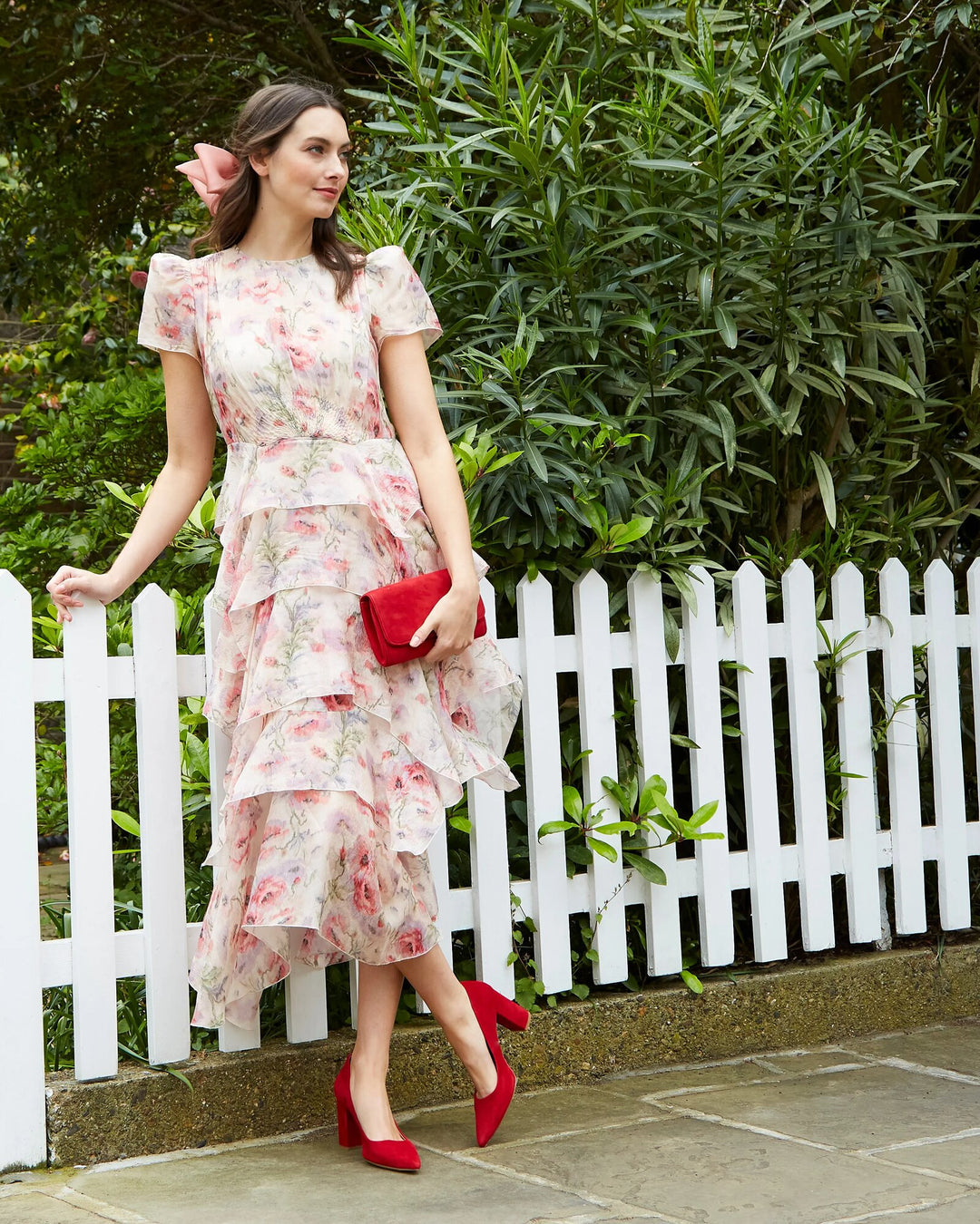 Garden Party Glam: What to Wear and Bring to a Stylish Soiree – Emmy London